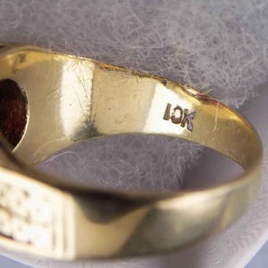 Sz 8, 10K+ Solid Yellow Gold Ruby Signet Ring 5.9g, Eye Catching 8x10mm ...