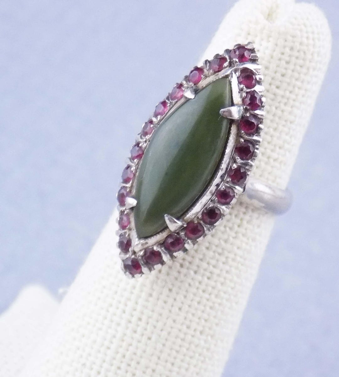 18K White Gold Ruby Nephrite Ring, Size 4, Openwork Pierced Reverse ...