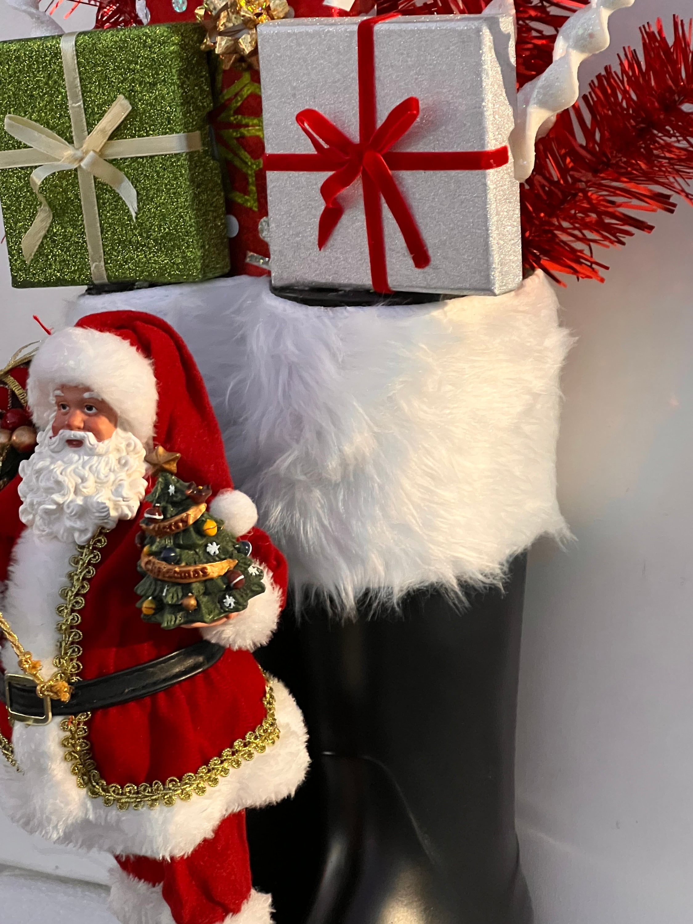 Santa Boot Centerpiece, Christmas Presents Tabletop Centerpiece ...
