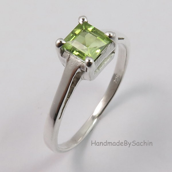 Silver Peridot Ring - Etsy