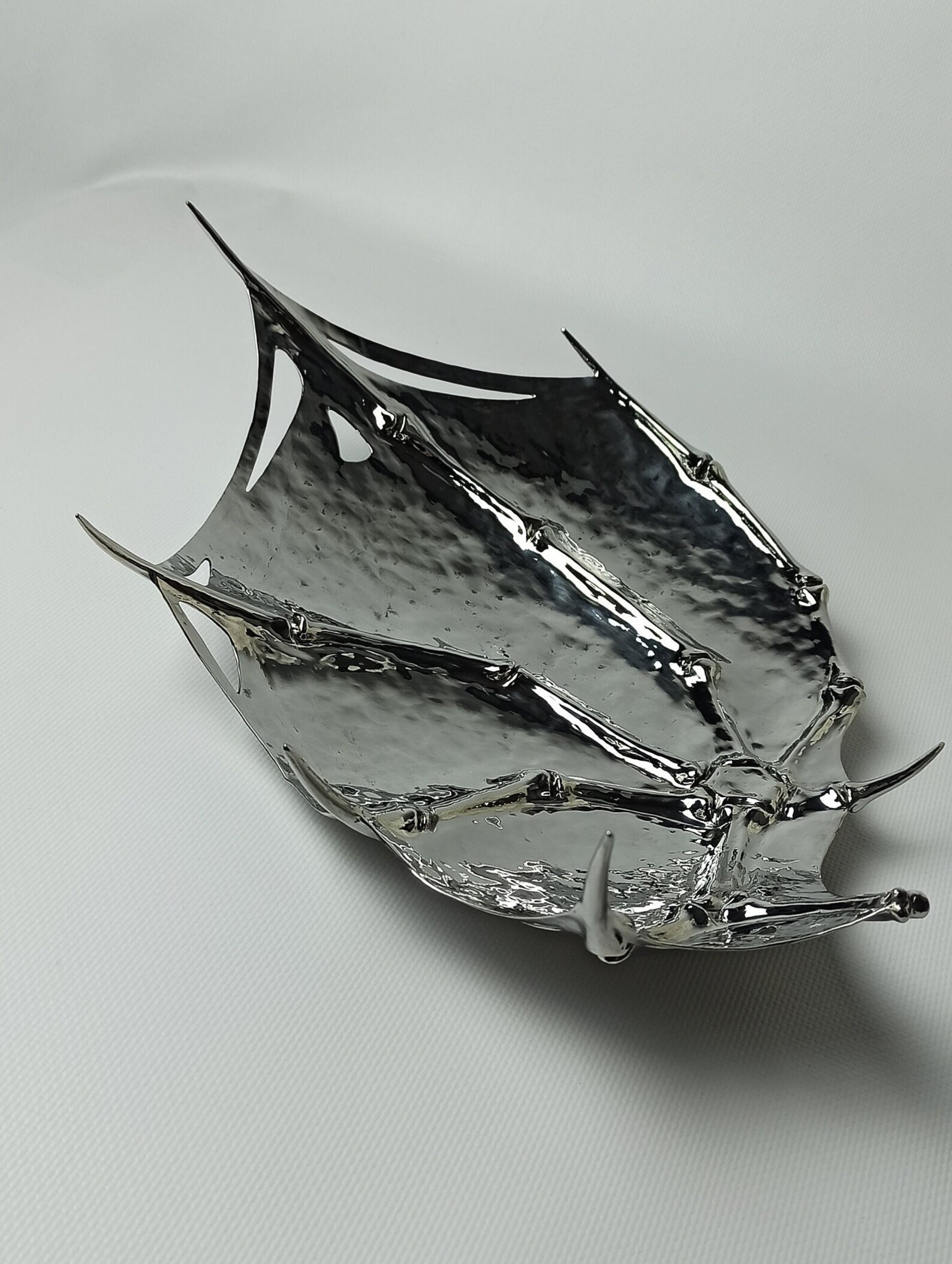 Dragon Wing - Hammered Serving Tray - 18/8 Stainless Steel - Fully ...