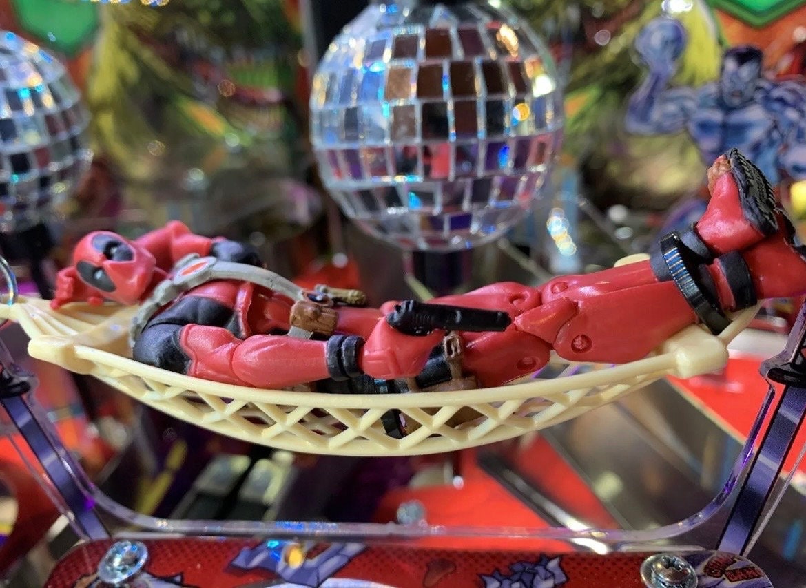 NEW! Custom DEADPOOL Pinball Machine Figure Holding Gun Swinging on ...