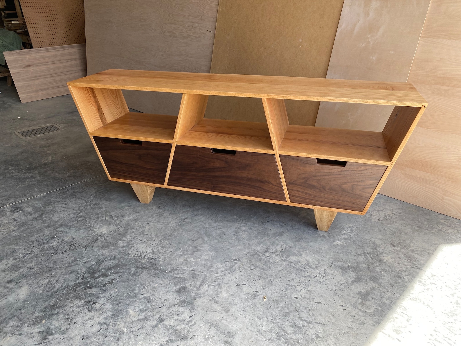 Angled 3-drawer Credenza | Console | TV Stand | Oak Wood | Walnut - Etsy