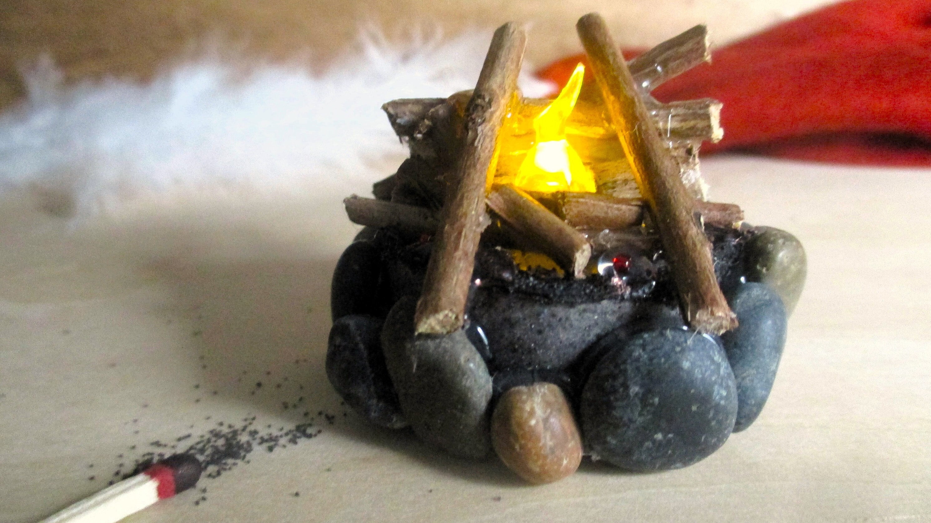 Mini Bonfire That Will Light up Also Little Firepit or Campfire to Be ...