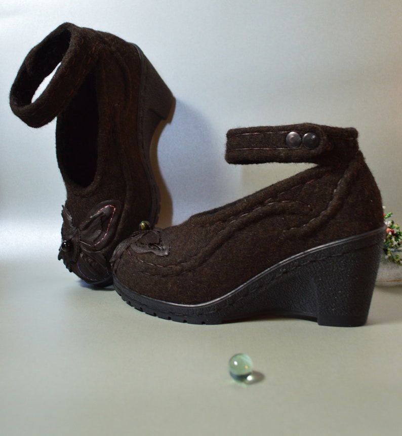 Felt shoes | Etsy