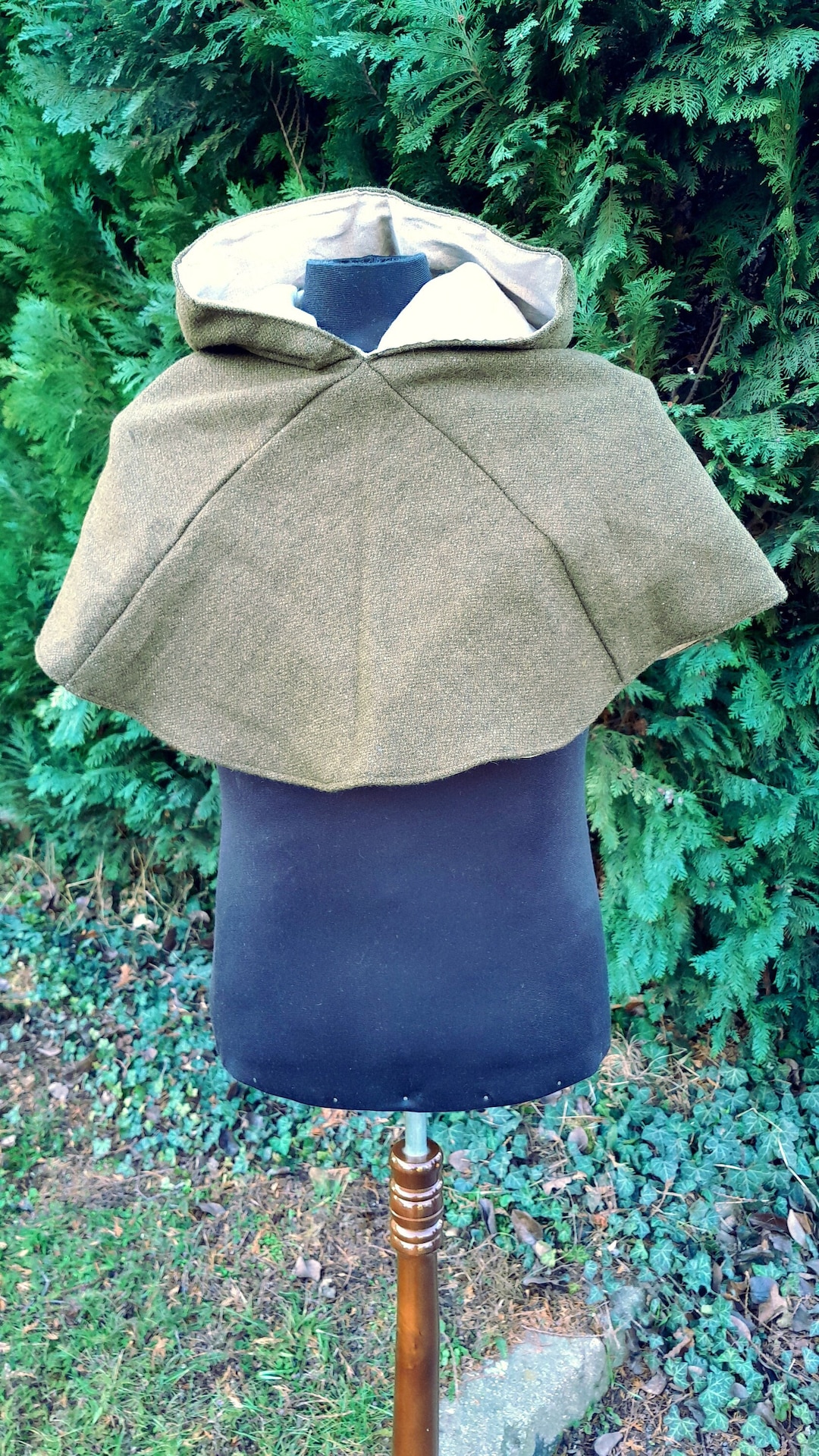 100 % Wool Hood, Moss Green Color, Linen Natural White Lining, Medieval ...