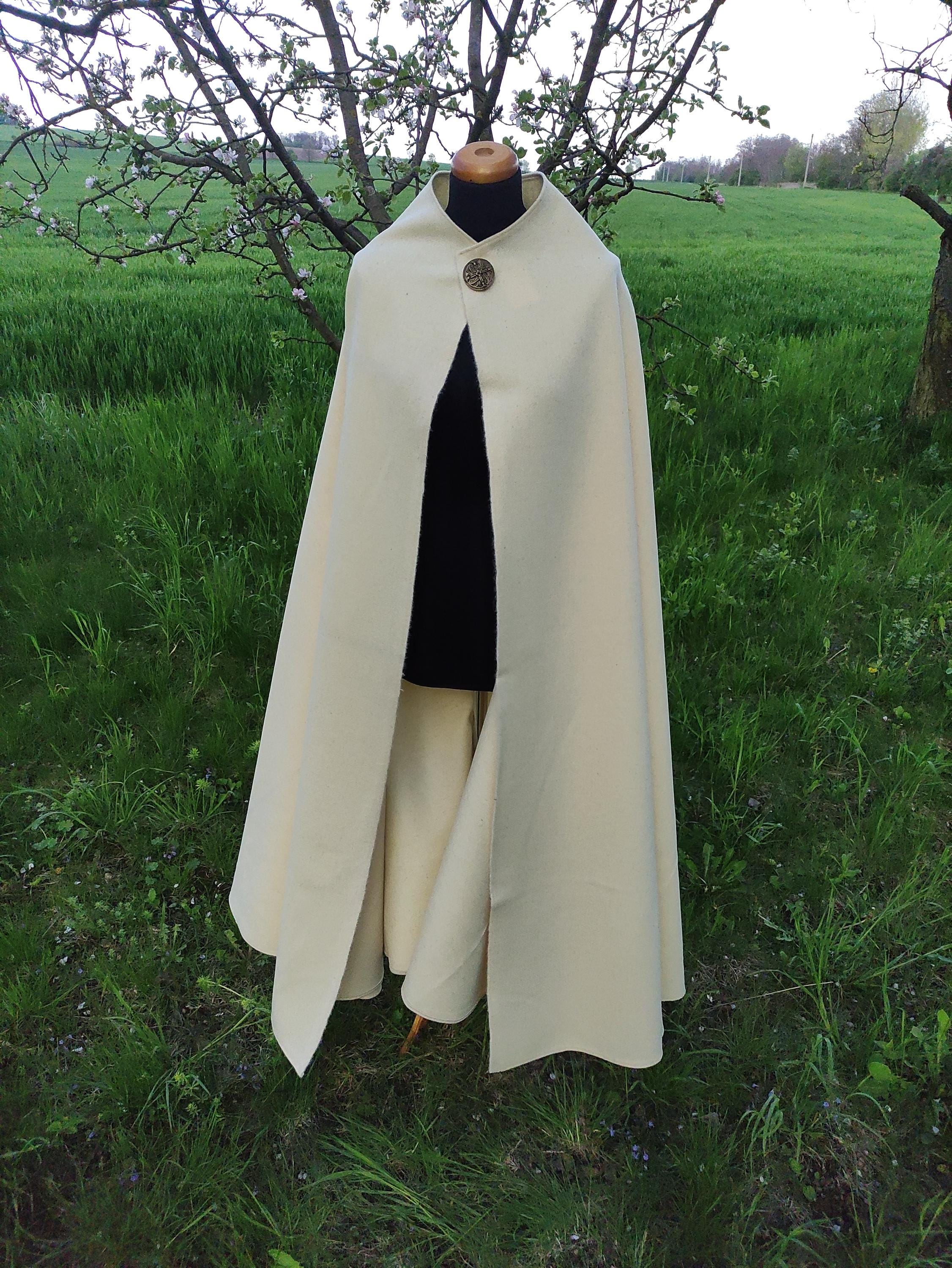 100% Wool Cloak Half-round - Etsy
