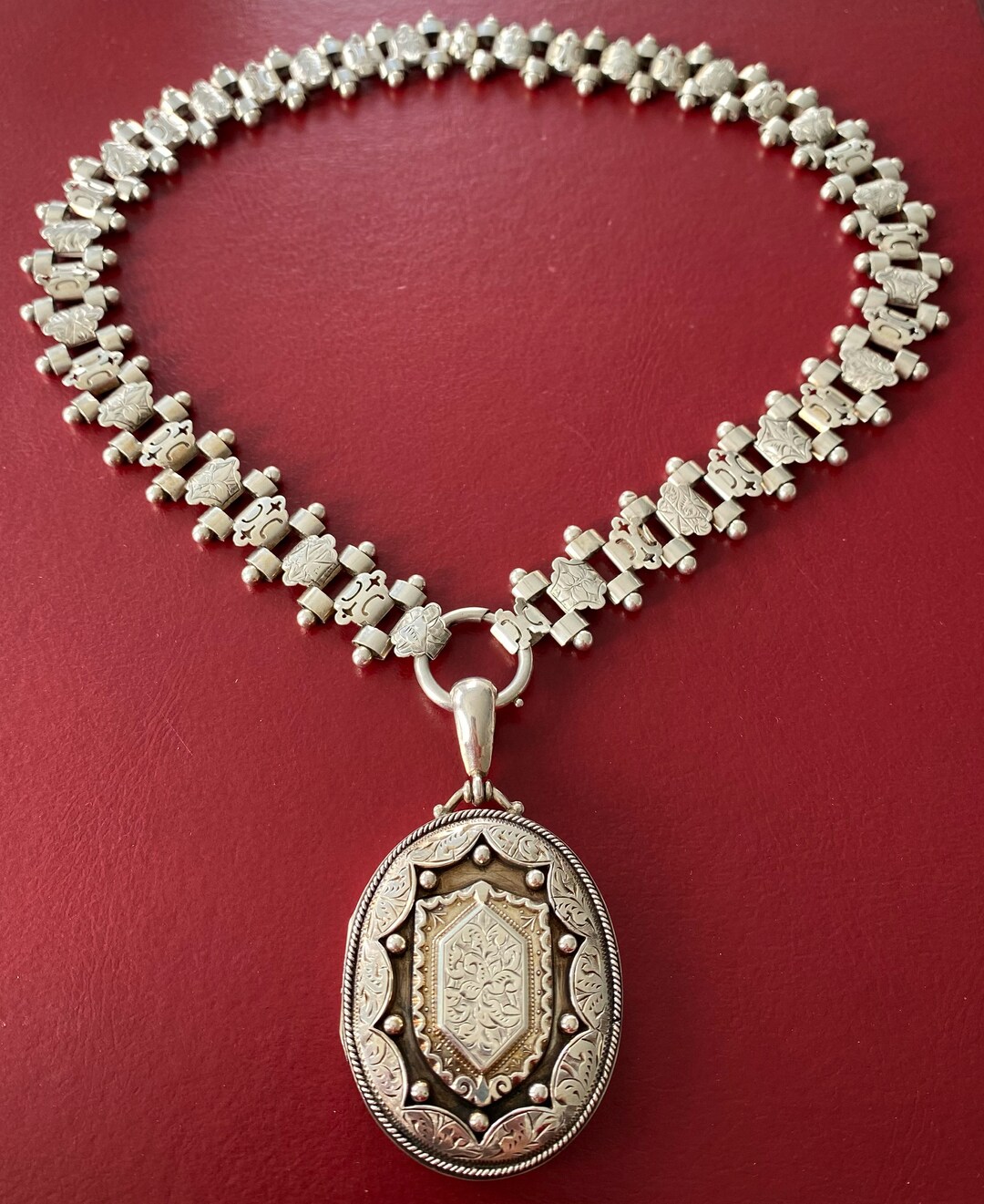 Antique Silver Locket & Chain - Etsy