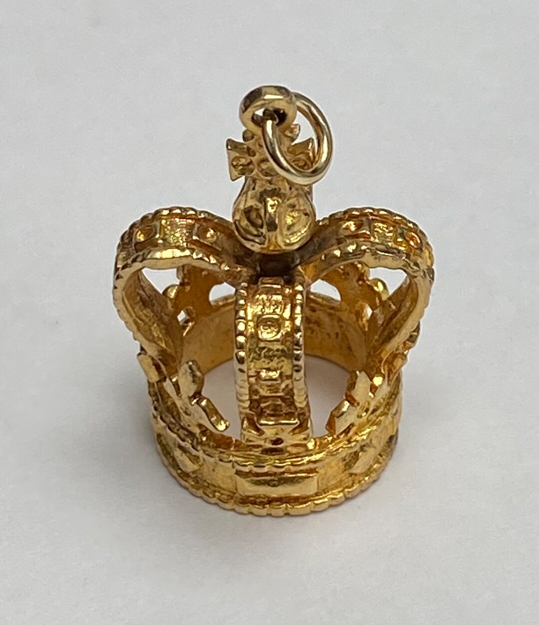 Large Gold Crown Charm/pendant - Etsy