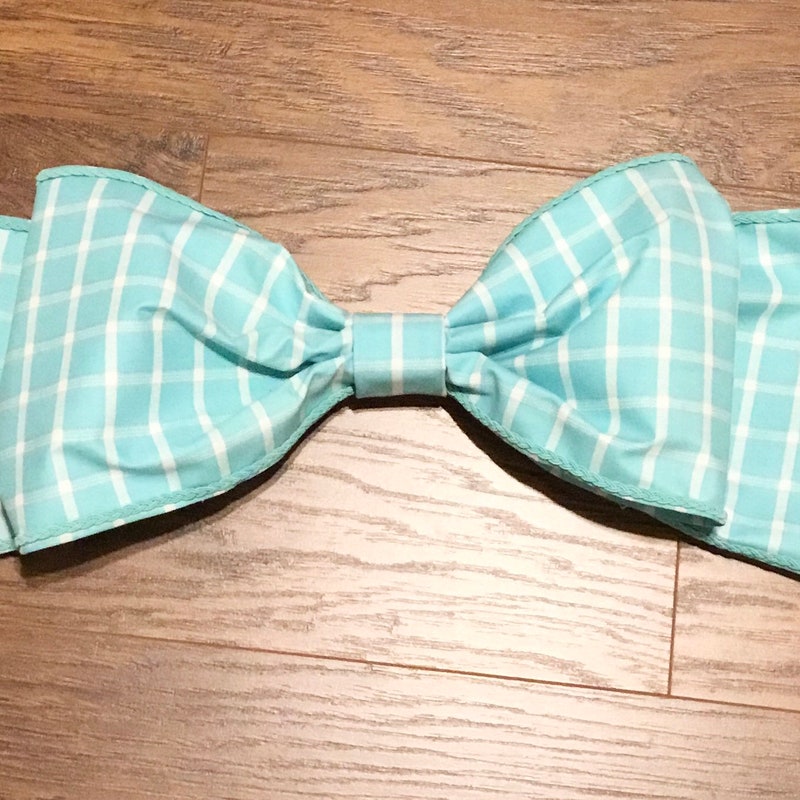 Blue Pew Bows - Etsy