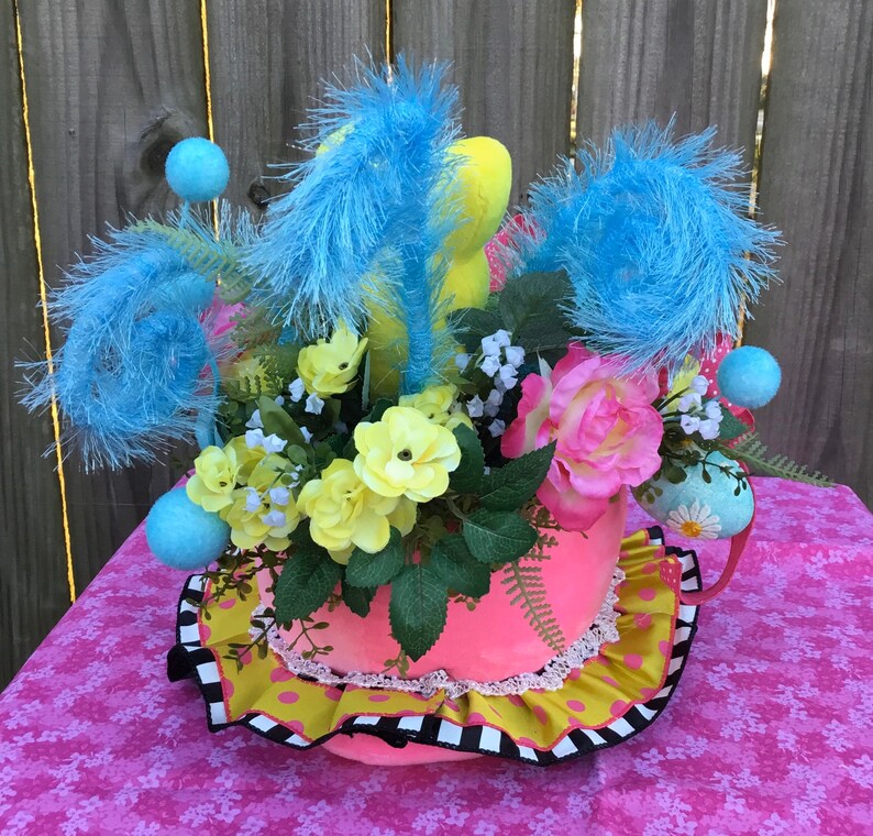 Easter Chicken Centerpieceeaster Chicken Arrangementeaster - Etsy