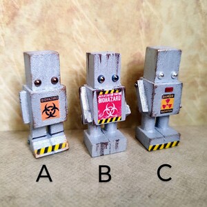 Rusty Robots. Collectable Wooden Robot Figurines. - Etsy UK