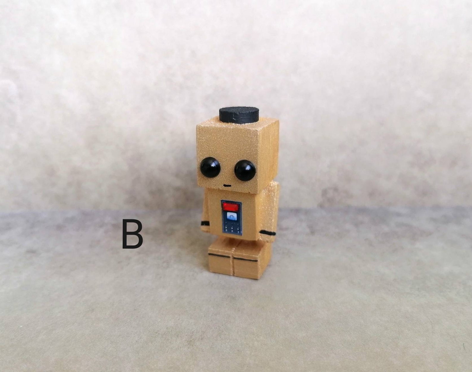 Miniature wooden robots. Cute robot figurines | Etsy