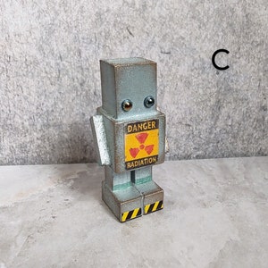 Rusty Robots. Collectable Wooden Robot Figurines. - Etsy