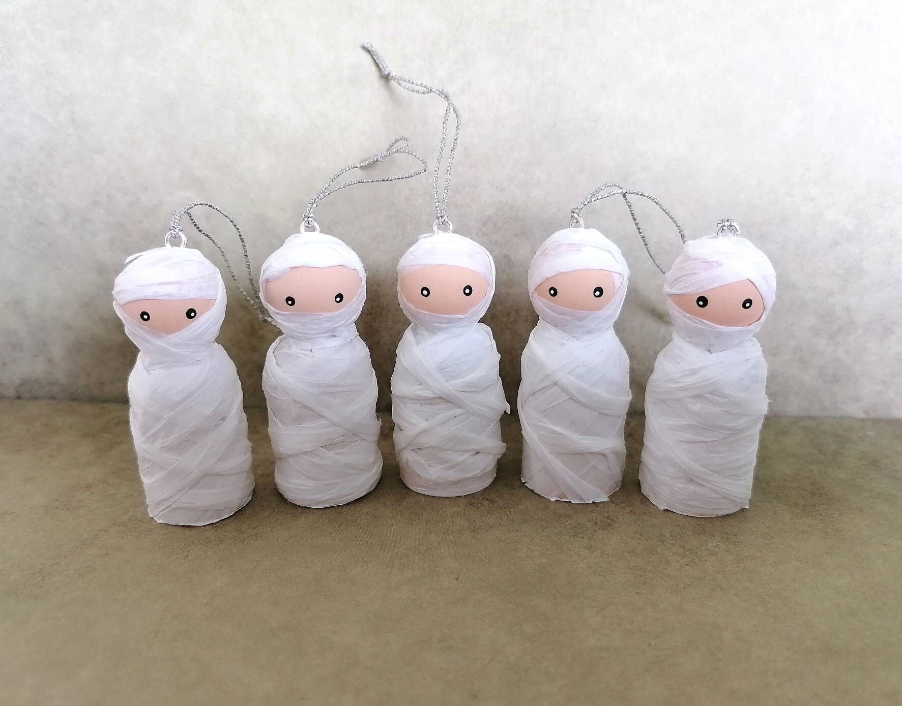 Halloween wooden peg dolls. Bat's ghost and mummy. | Etsy