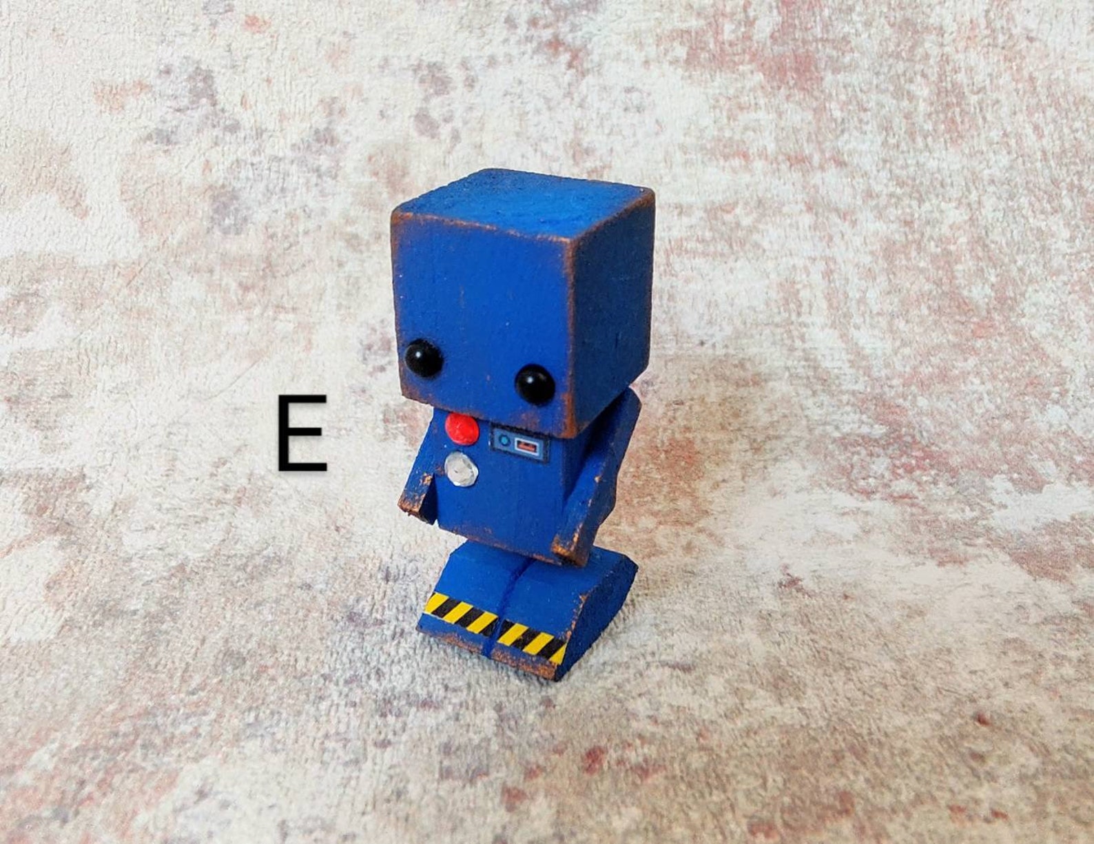 Miniature Wooden Robots. Rusty Robot Collection. - Etsy UK