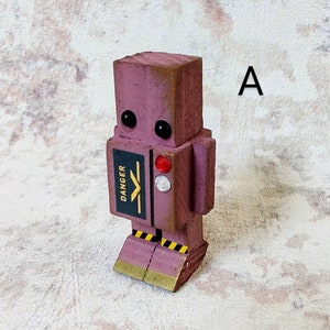 Rusty Robots. Collectable Wooden Robot Figurines. - Etsy