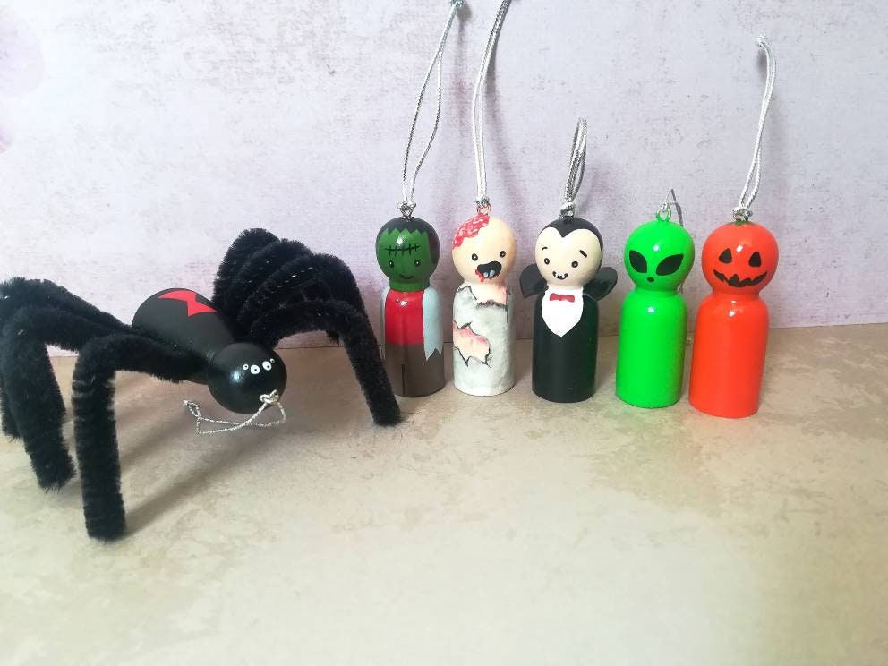 Halloween Wooden Peg Dolls Monster Ornaments. - Etsy