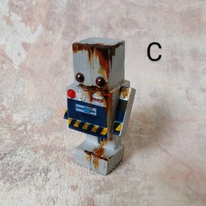 Rusty Robots. Collectable Wooden Robot Figurines. - Etsy