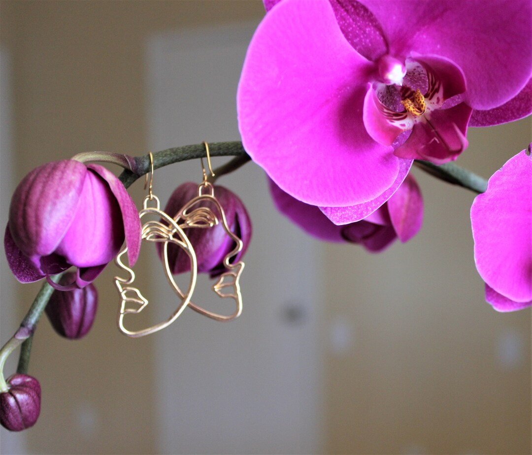 Picasso Face Earrings Gold / Statement Earrings /abstract - Etsy