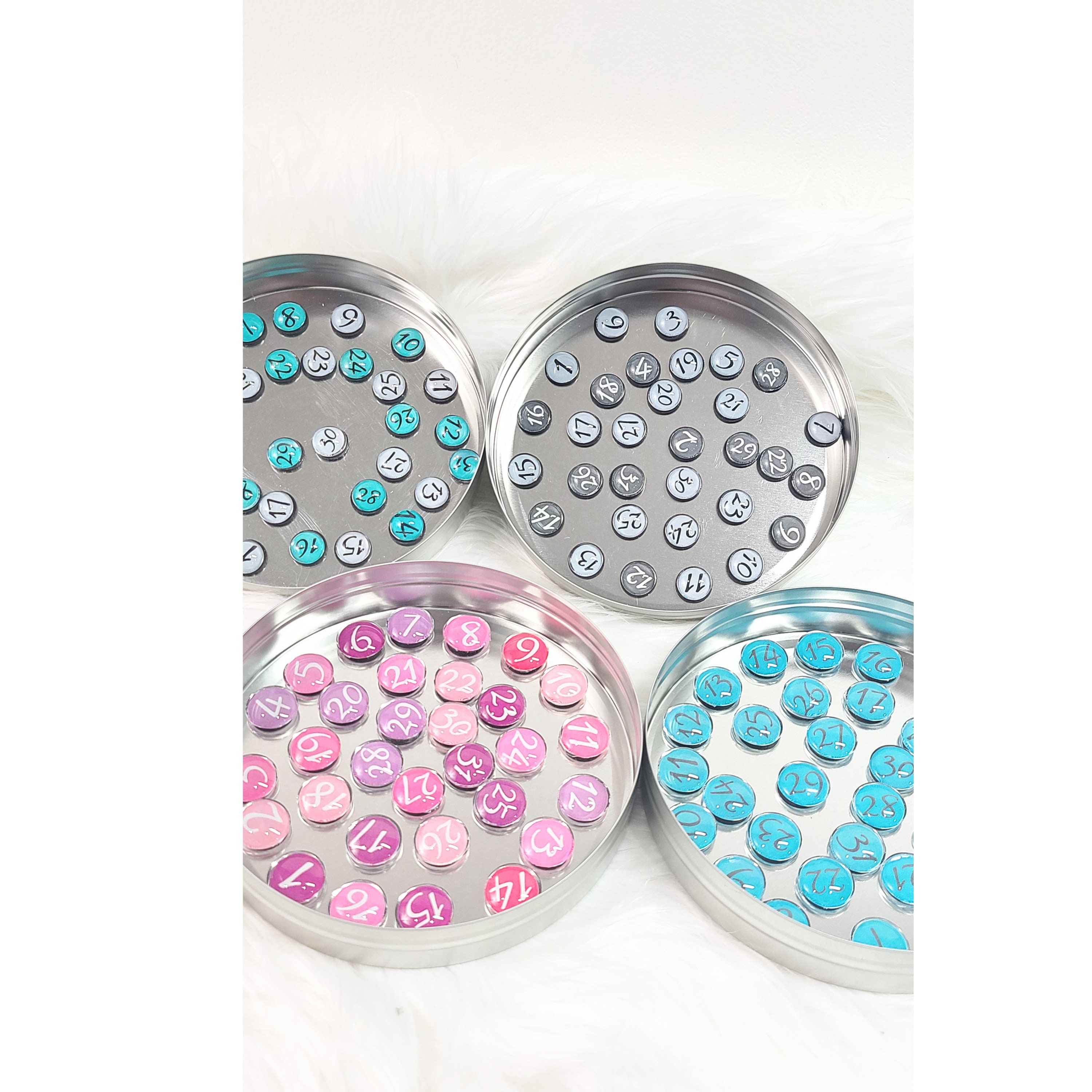 Calendar Number Magnets Silver Mettalic Perpetual Wall Calendar Dry ...