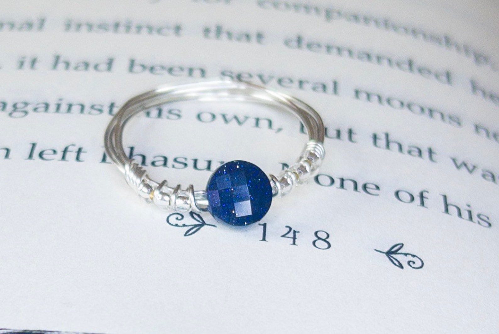 Velaris Night Court ACOTAR Inspired Ring Book Lover Gift - Etsy