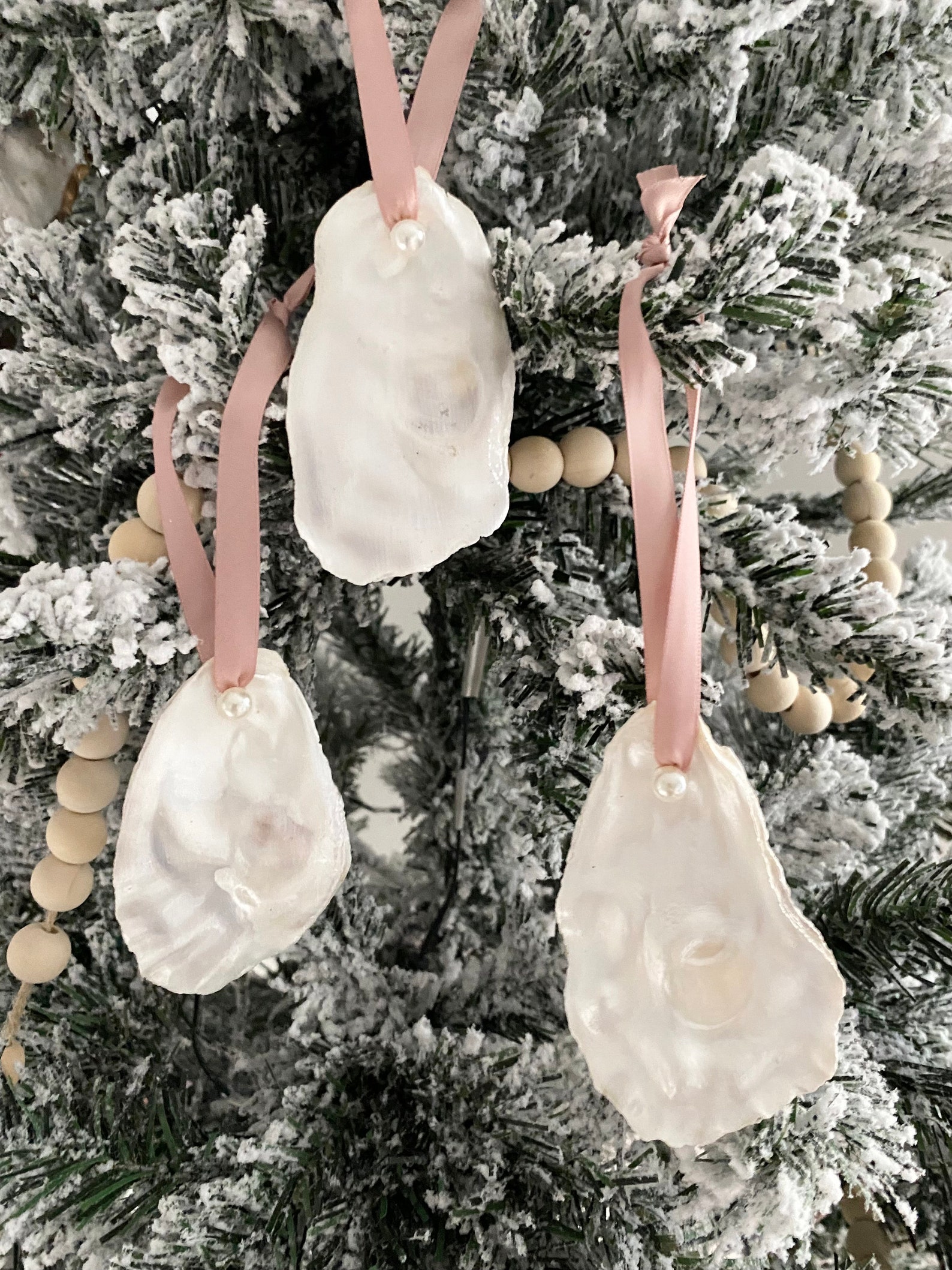 Custom Handmade Oyster Shell Ornaments – Wedding Favors | Coastal ...