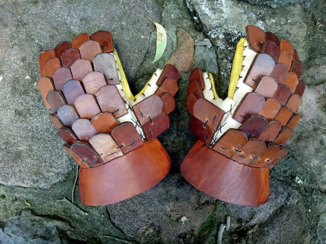 Hardened Leather Scale Gloves - Etsy