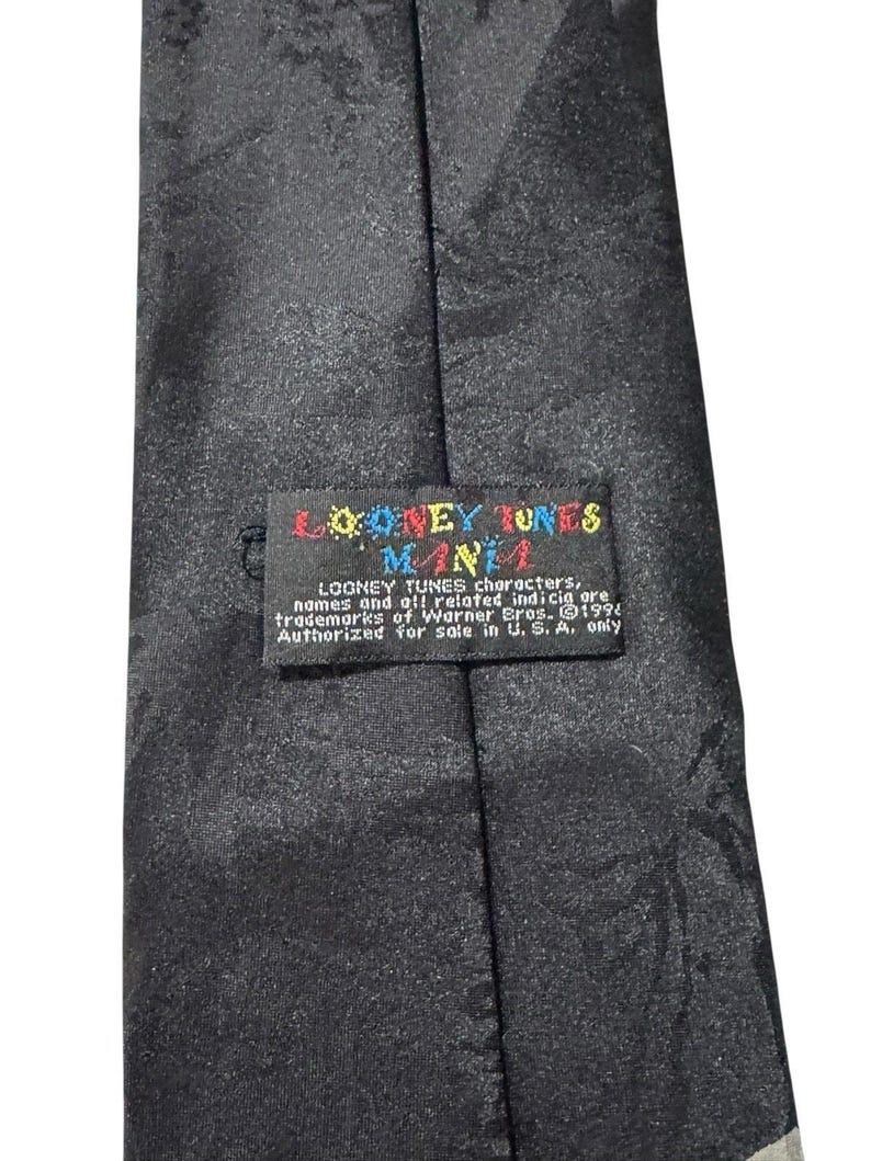 Looney Tunes Mania Taz Tasmanian Devil Hat Trenchcoat Vintage Necktie ...
