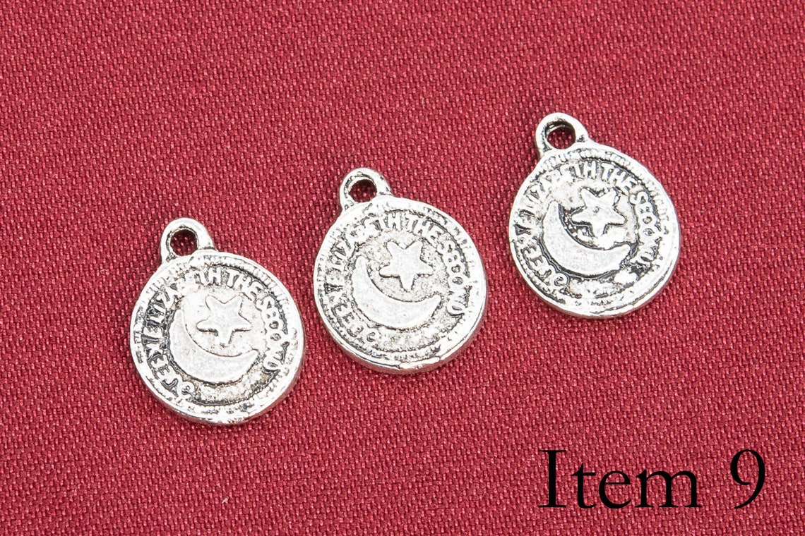 30 Pcs Antique Sliver Tone Charm Zinc Alloy Metal - Rocking Horse/coin ...