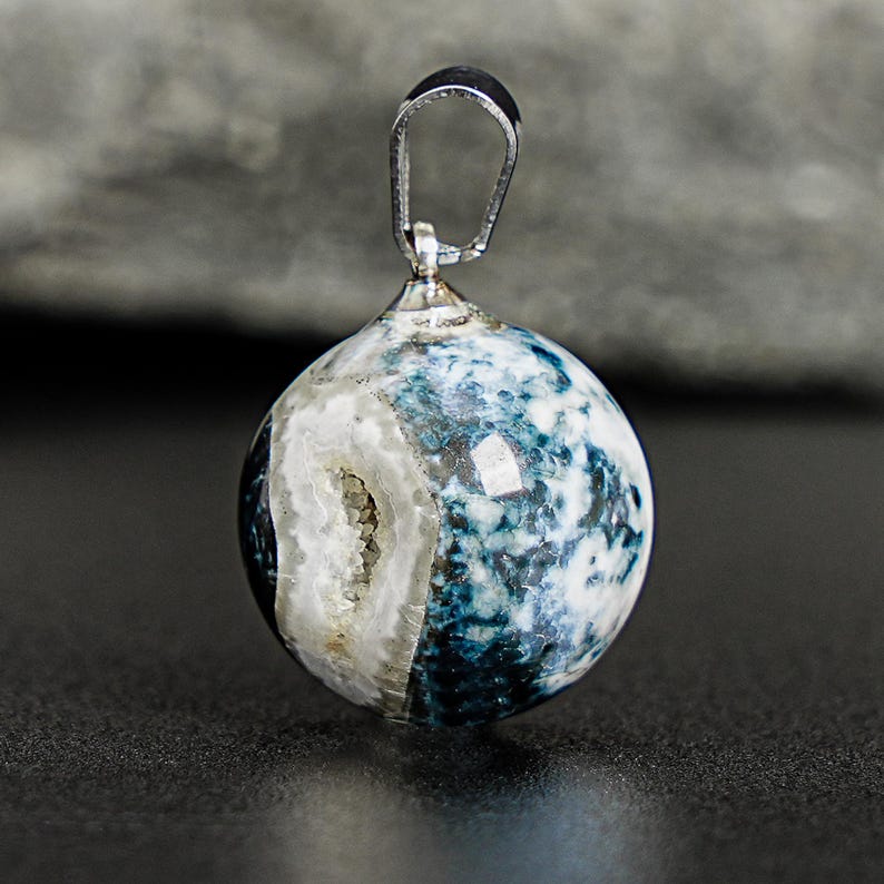 Natural Black Blue Moss Agate Big Spheres-ball With Druzy Shape Top ...