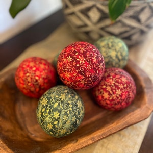Christmas Green and Red Rag Ball Bowl Fillers, Decorative Fabric Balls ...