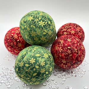 Christmas Green and Red Rag Ball Bowl Fillers, Decorative Fabric Balls ...