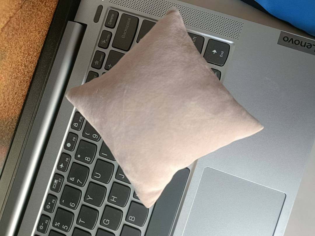12pcs Beige Velvet Jewelry Display Pillows, Watch Cushions,jewelry ...