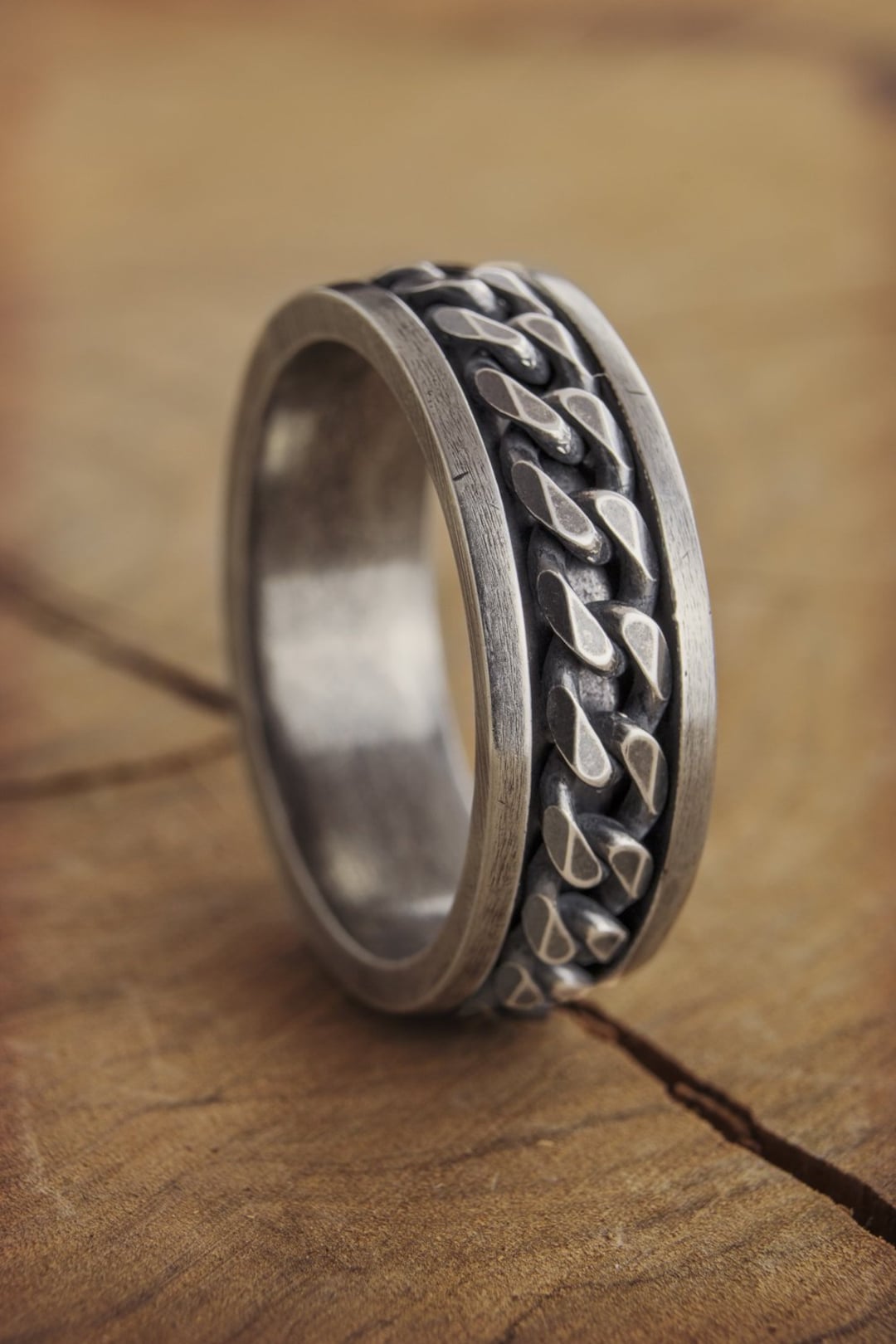 Silver Spinner Ring, Oxidized Anti-stress Band With Loose Curb Chain ...