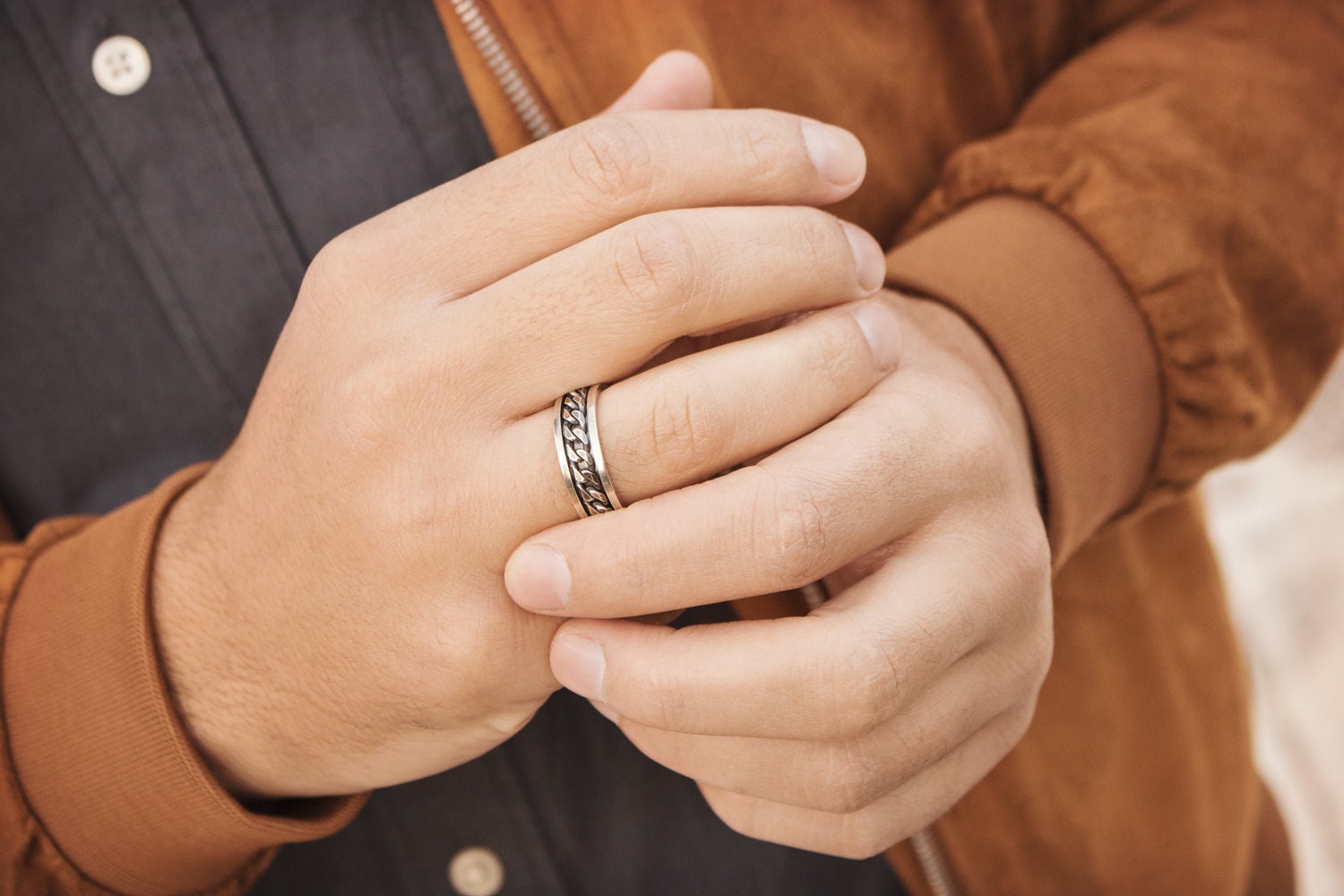 Silver Spinner Ring Oxidized Anti-stress Band With Loose Curb - Etsy Canada