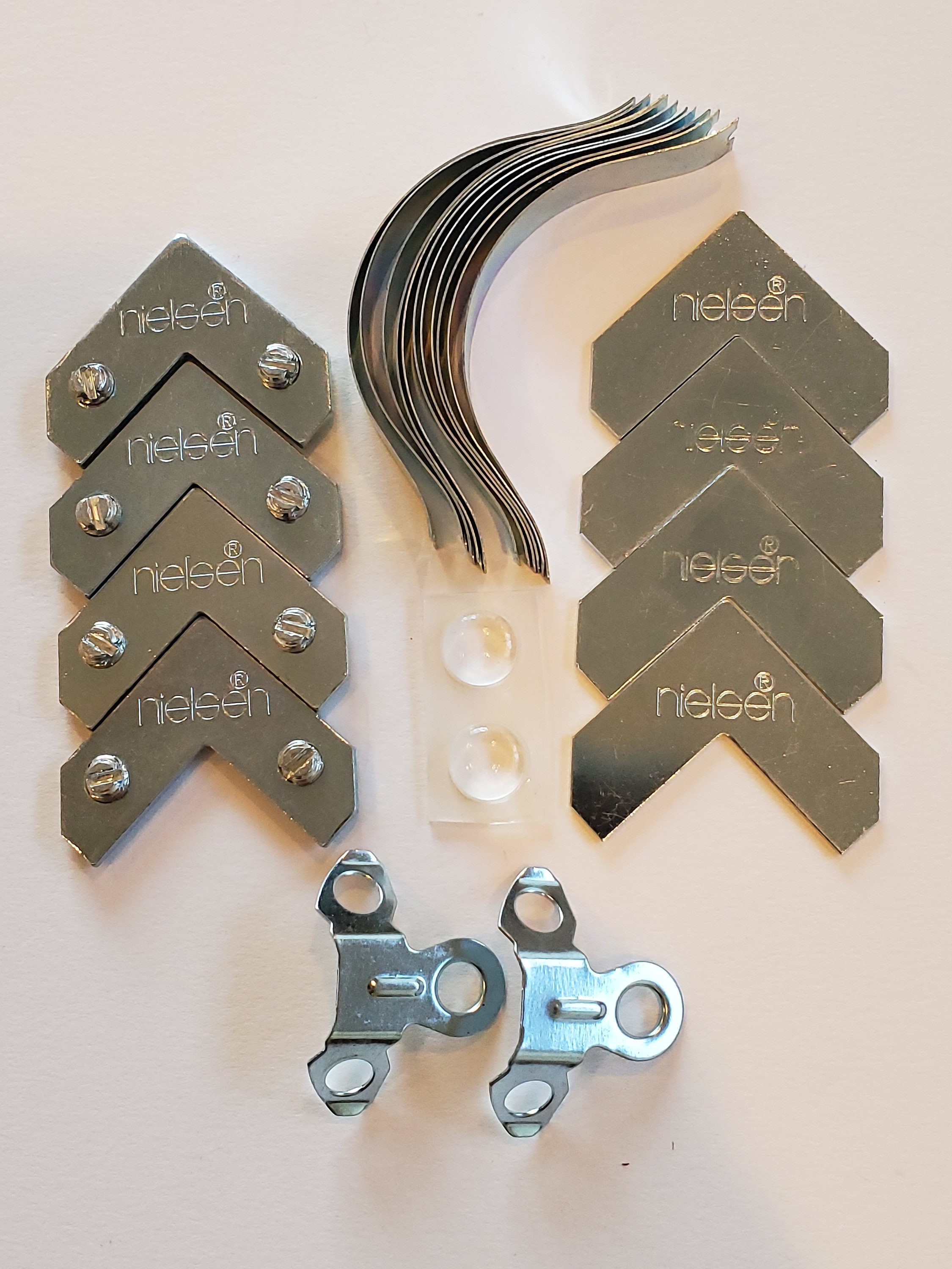 10 Pack Aluminum Metal Picture Frame Hardware Pack Nielsen® - Etsy