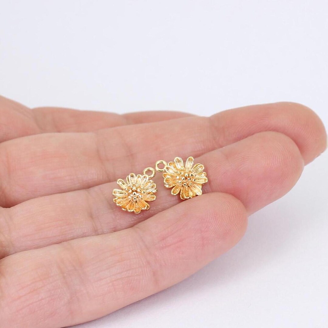 2/4/8 X Tiny Daisy Charms, 9mm X 11mm 18K Gold Plated Brass, by ...