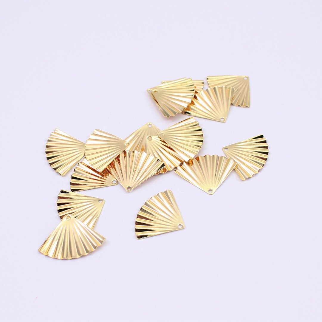 4/8/16/32 X Gold Plated Fan Charms, Gold Plated Brass, 19mm X 14mm, by ...