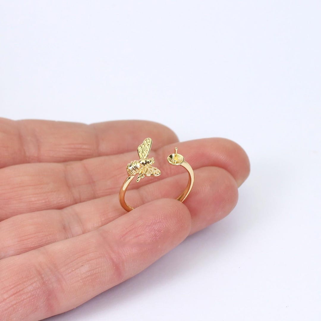 1 X Finger Ring Blank With Tiny Bee & Cup and Peg for Half Drilled ...