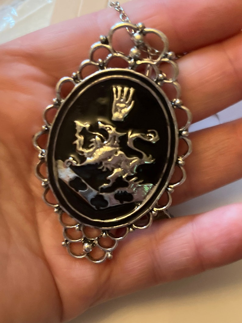 Twilight Rosalie Inspired Crest Charm Necklace - Etsy