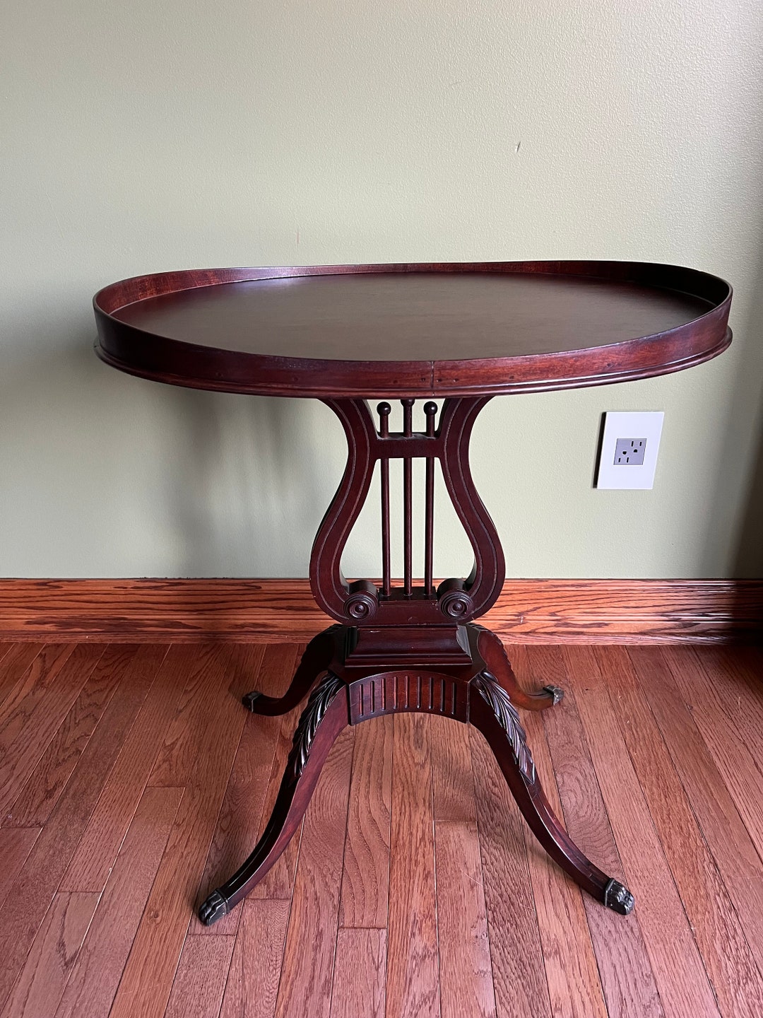 Pre-antique MERSMAN TABLES Harp Pedestal Table/ Oval Top Harp Accent ...