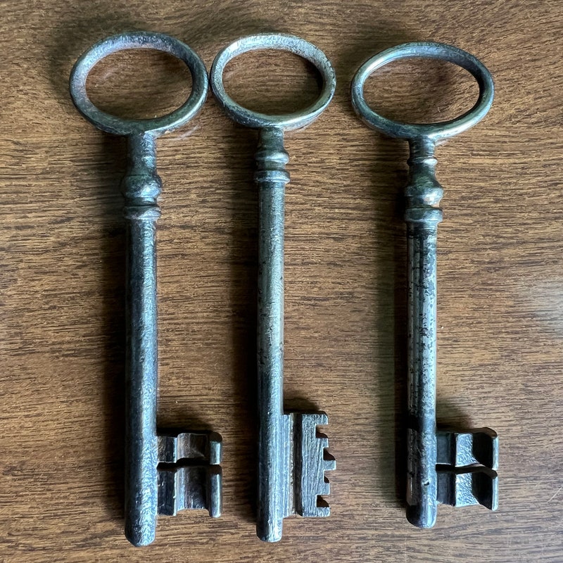 French Skeleton Key - Etsy