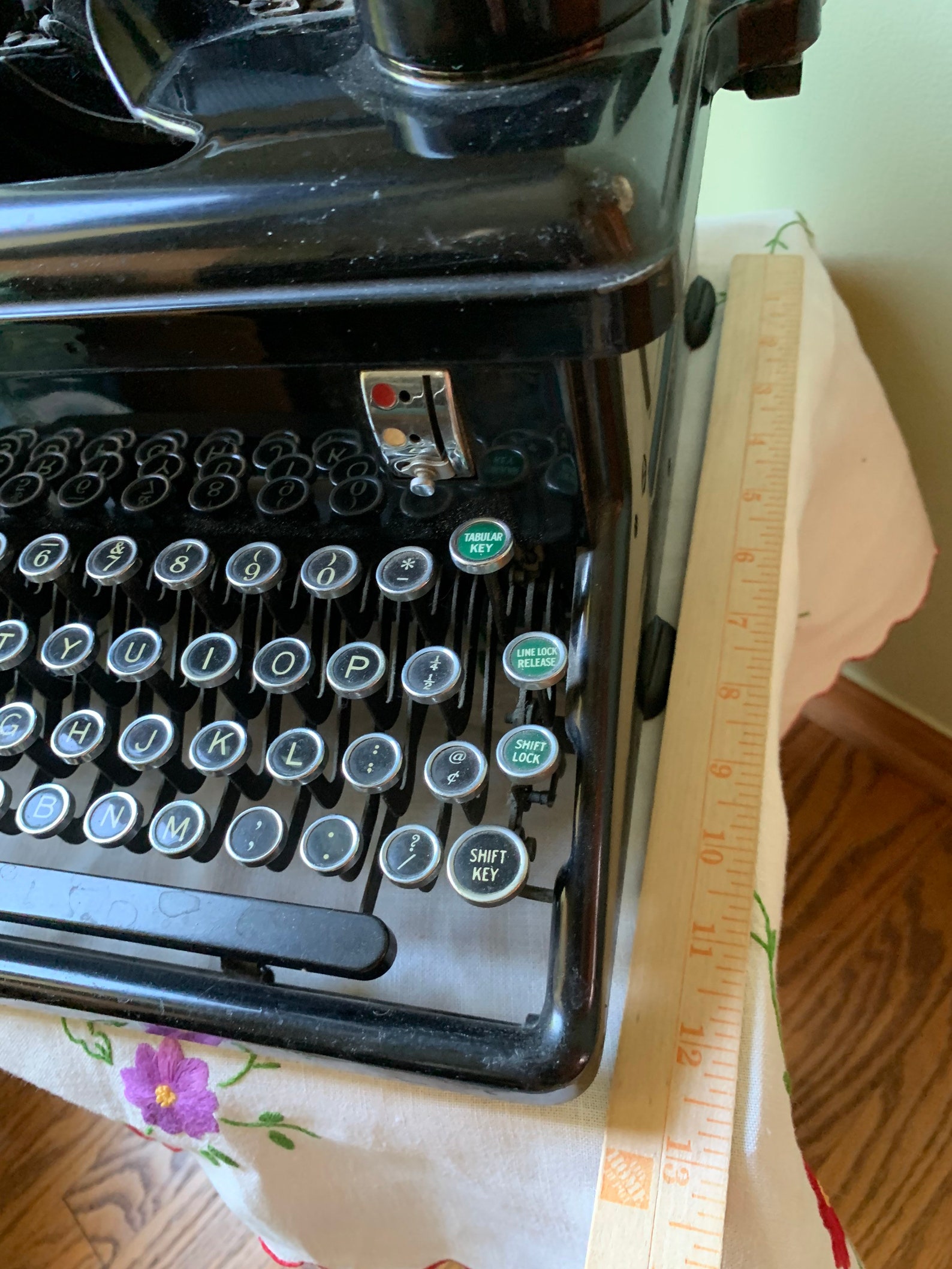 Old Woodstock Metal Typewriter Heavy - Etsy