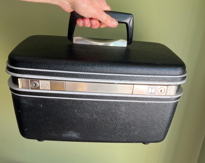 Vintage Train Case - Etsy