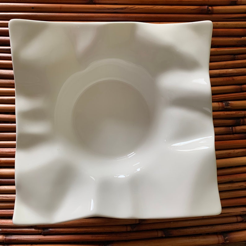 Vintage Dudson England Fine China White Plate/ Wavy Edges - Etsy