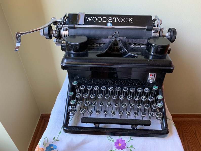 Old Woodstock Metal Typewriter Heavy - Etsy