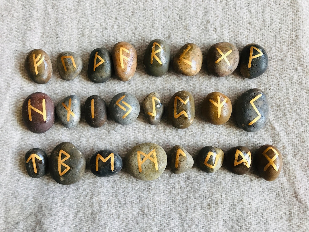Runes//runestones//sacred Symbols//ancient Symbols//divination//norse ...