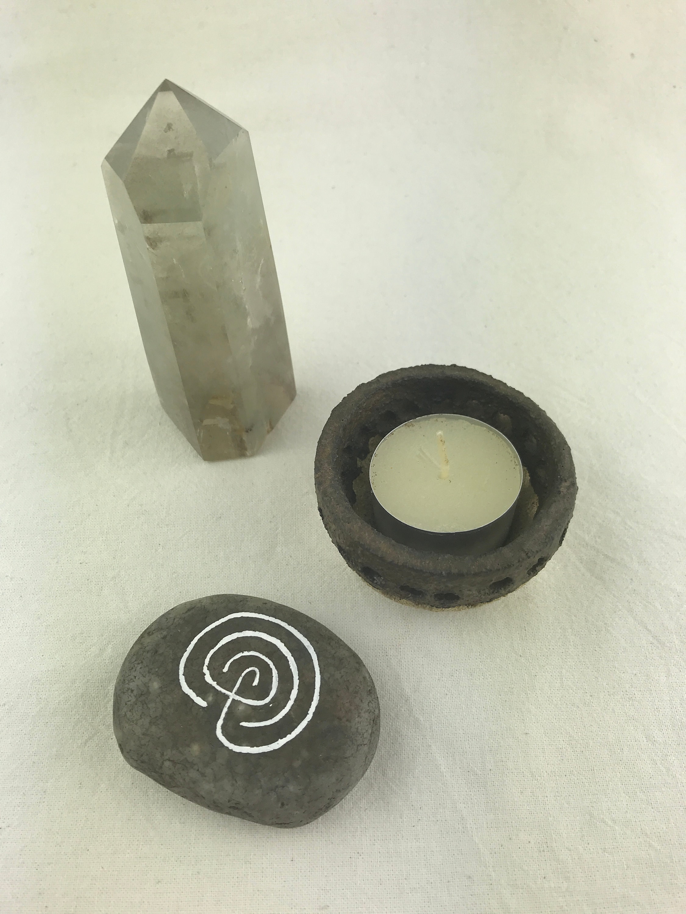 Labyrinth Stone//labyrinth//hand Painted Labyrinth//meditation Tool ...