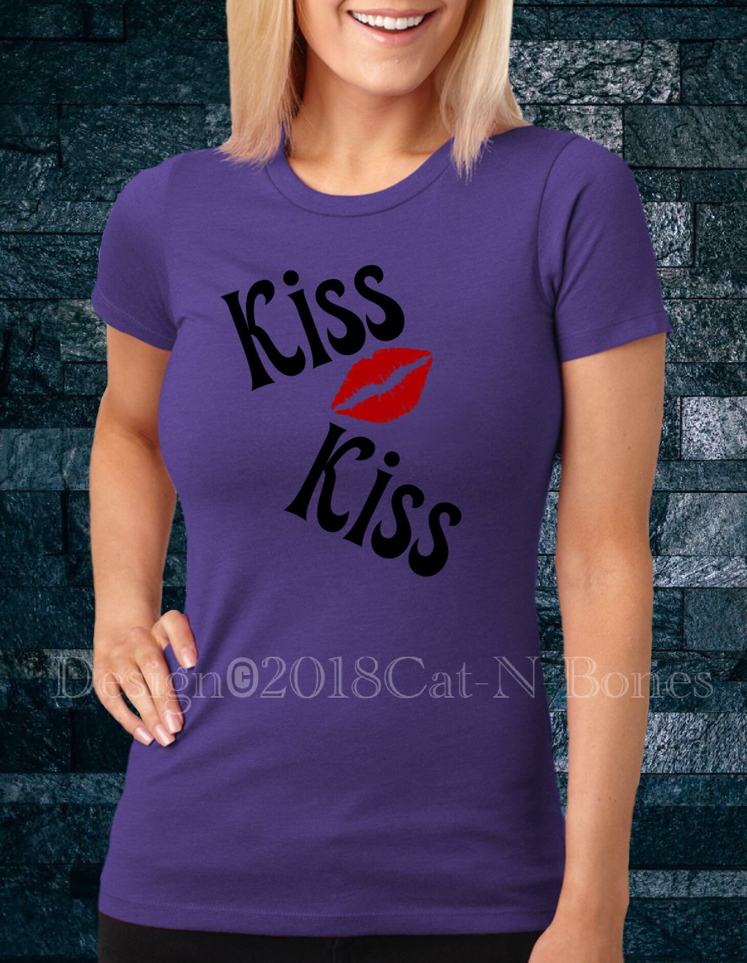 Graphic Tees for Women kiss Kiss V-neck Shirts Gifts for - Etsy UK